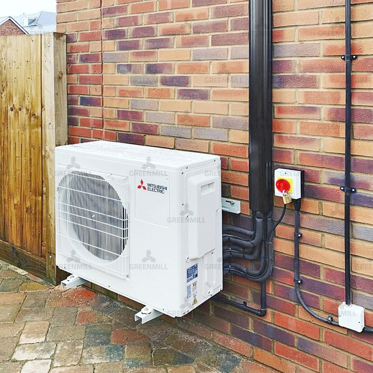 Black Slimduct Trunking 100mm | Greenmill AC